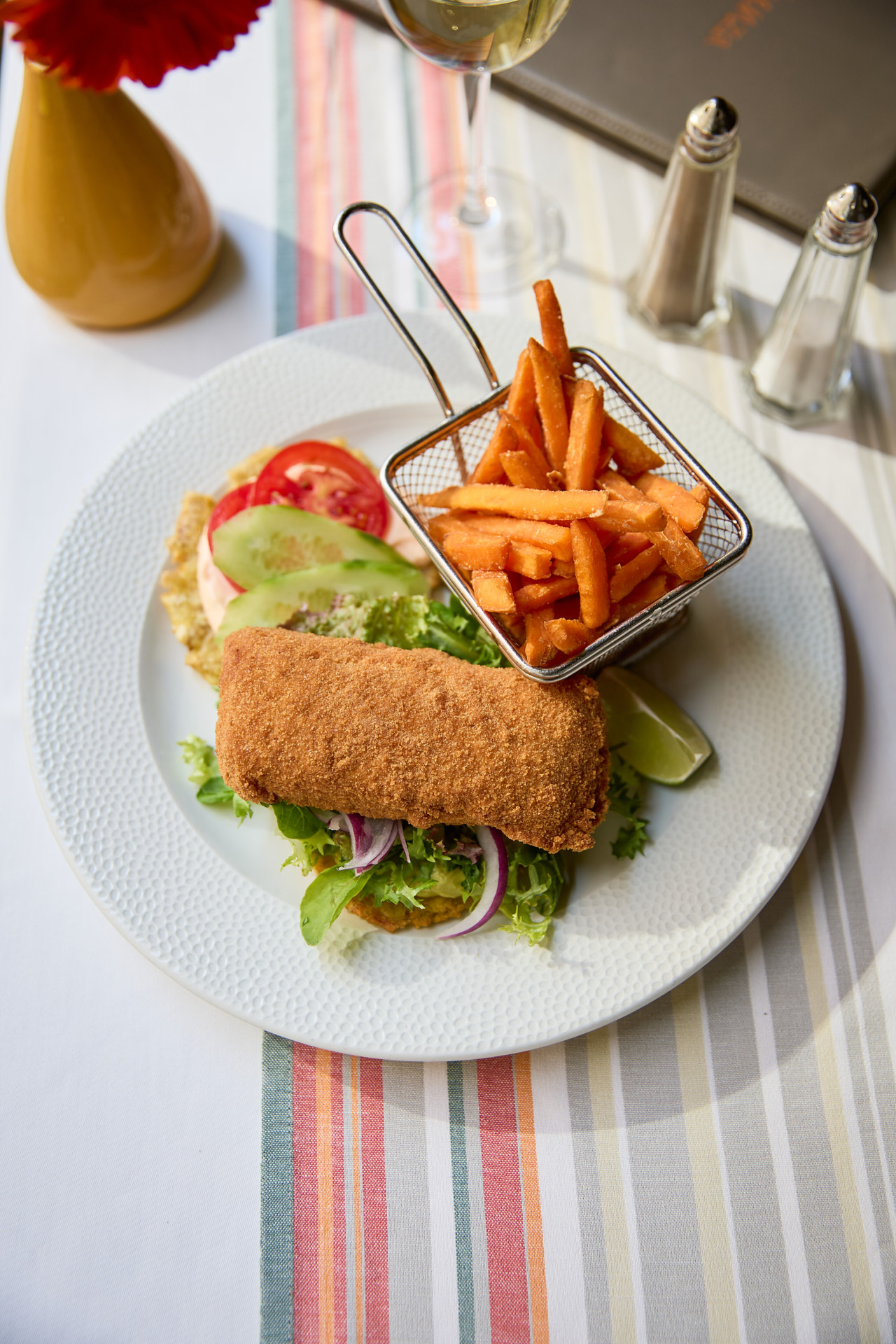 Front page - Menza Étterem és Kávéház